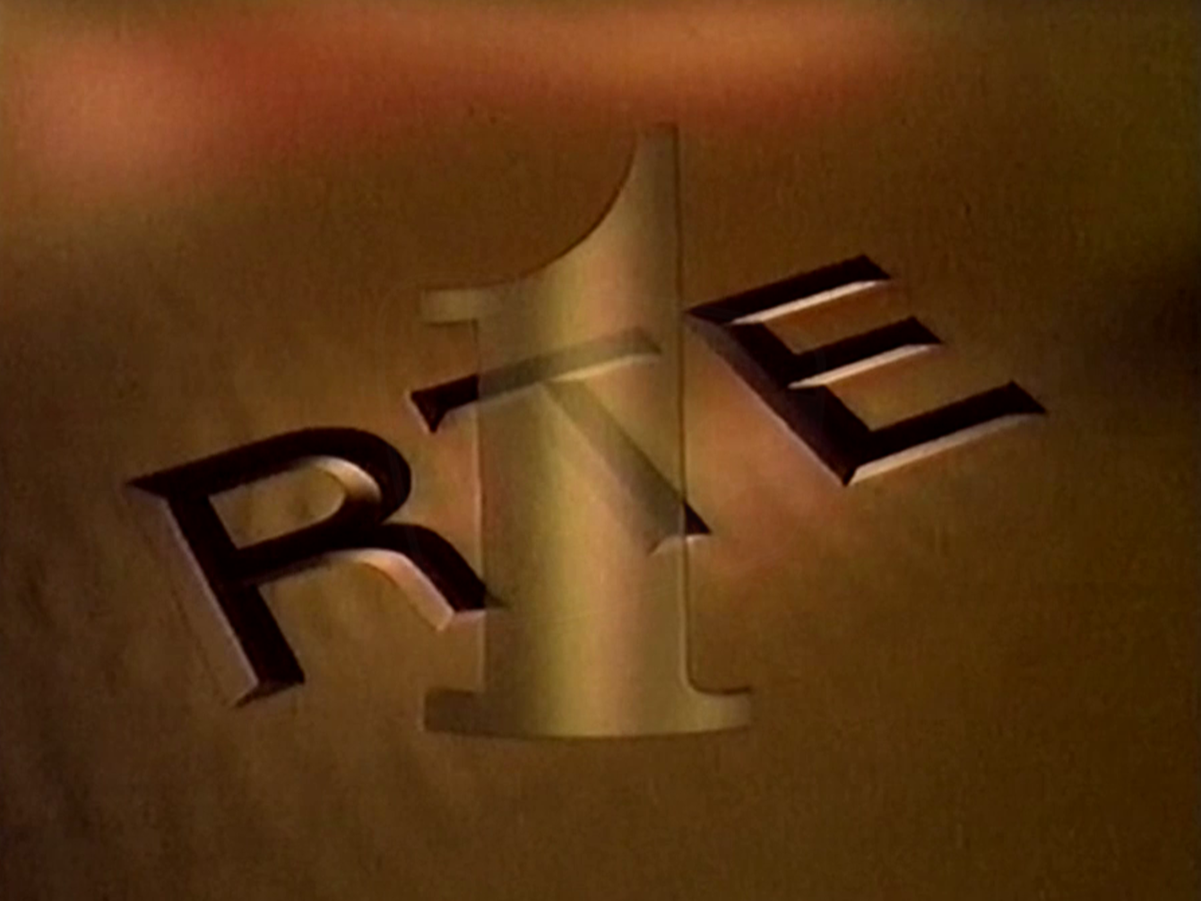 RTÉ One continuity (summer 1990) - Rewind