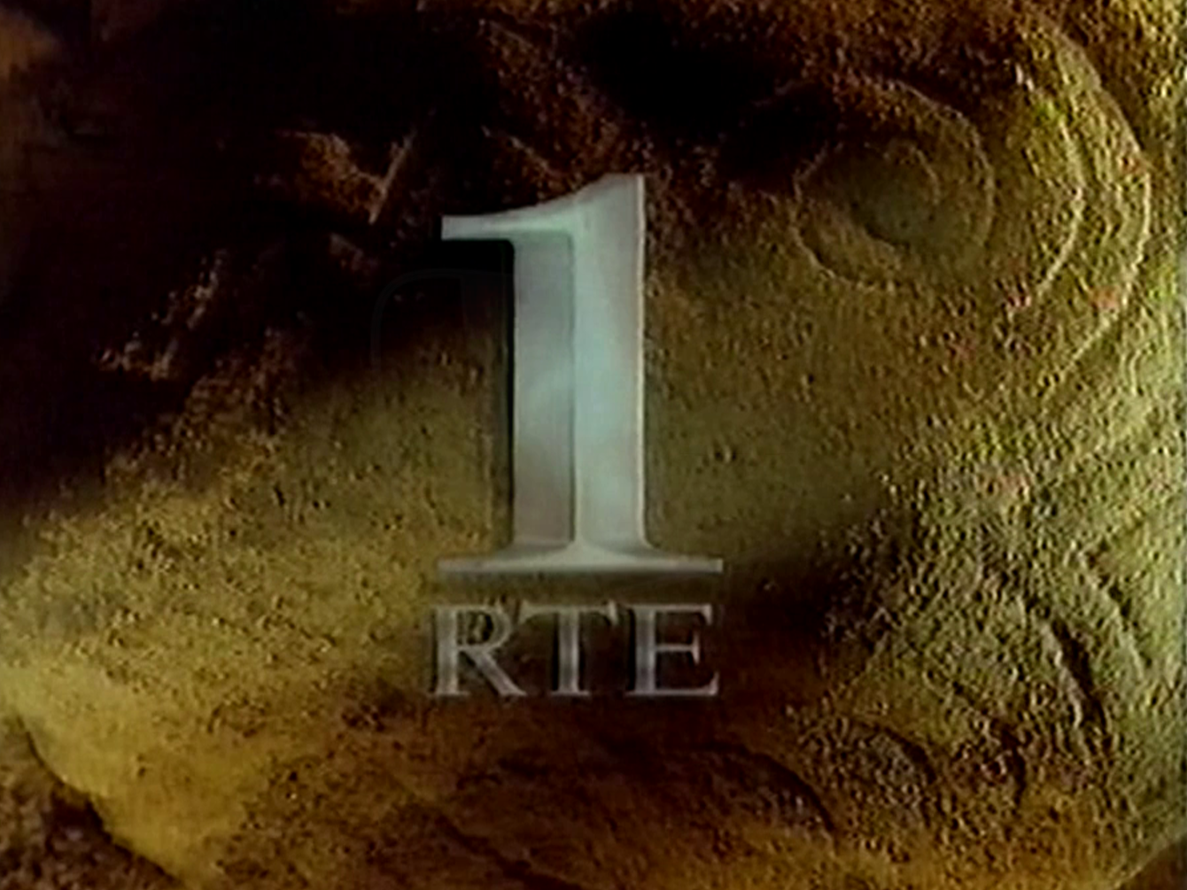 RTÉ One continuity (c. 1992) - Rewind