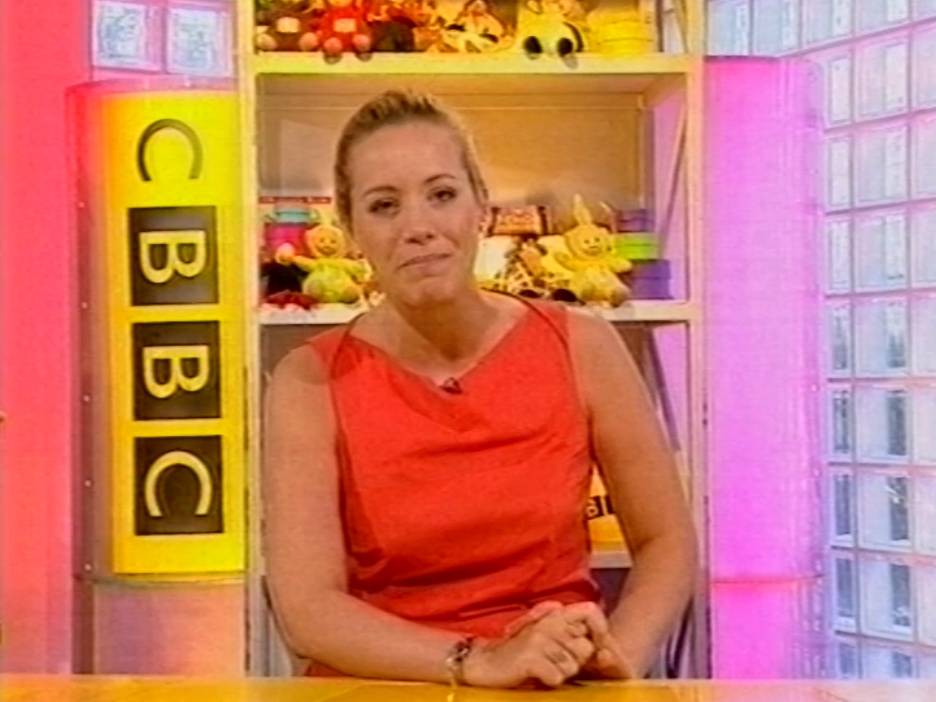 BBC Weather and BBC One continuity including programme promotions for 7 ...